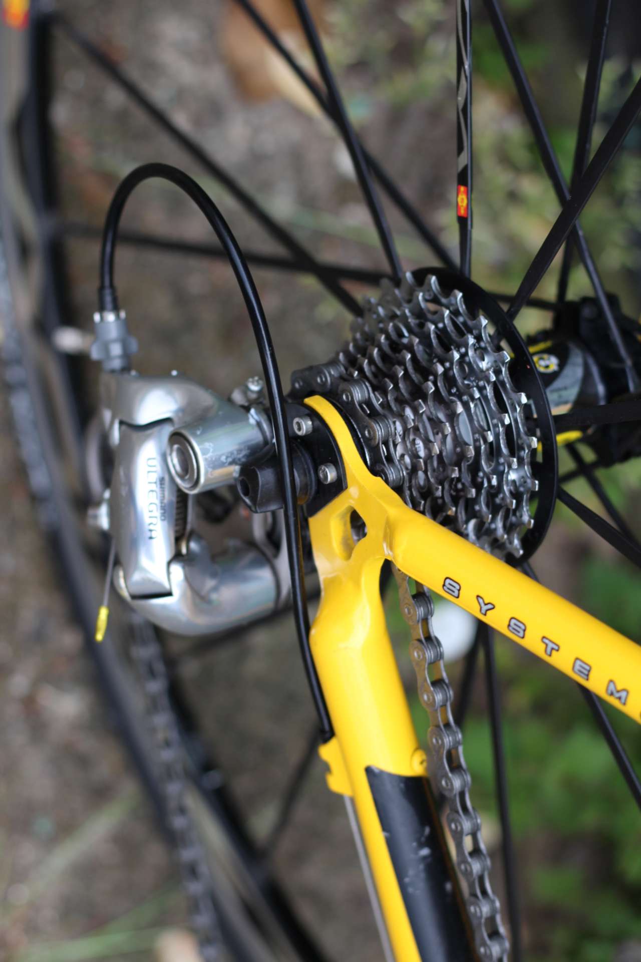 UpCycle-020 Yellow Monster - Circular Cycling